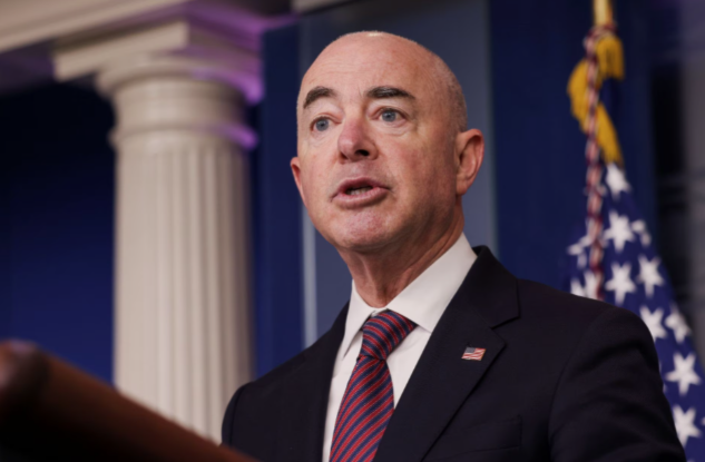 US Homeland Security Chief says illegal crossings down by 50% | Al Mayadeen English